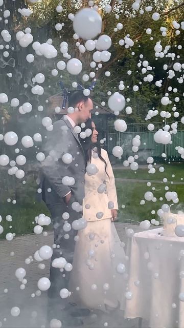 Мыльные пузыри с дымом