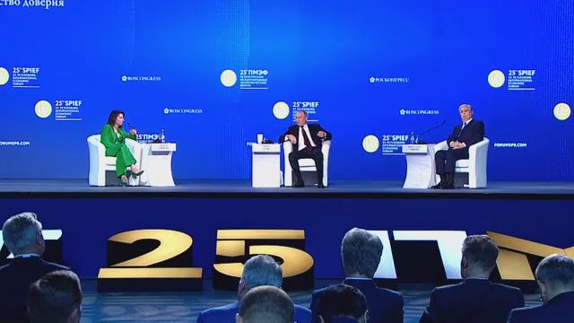 17 июня 2022 года. Выступление Владимира Путина на пленарном заседании ПМЭФ-2022.