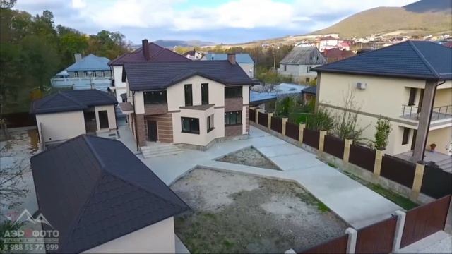 Готовый дом с высоты .