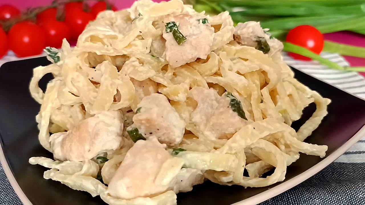 📌 Макароны с курицей в сливочном соусе. Рецепт простой, приготовить можно за 15 минут