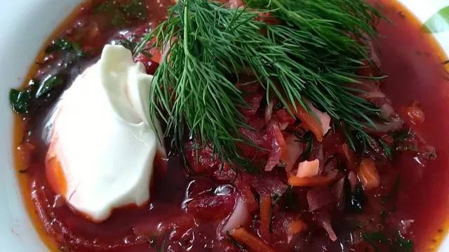 Борщ с квашеной капустой