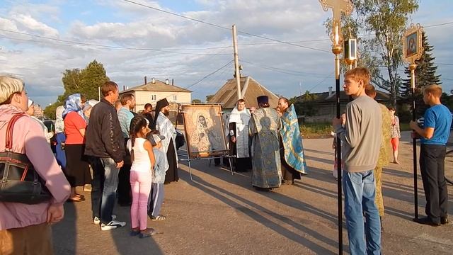 У автовокзала.