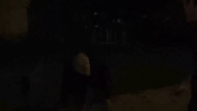 Жуткая запись из Хорватии. Парней кто-то преследует