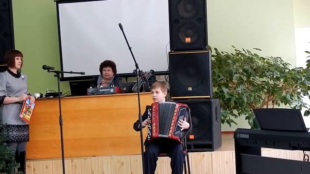 "БЕЛЫЙ ЦВЕТОК 2016" Школа искусств, баян.