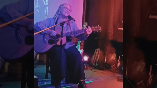 Русскоязычная версия тему А К Жобима    WAVE от Гитарледи