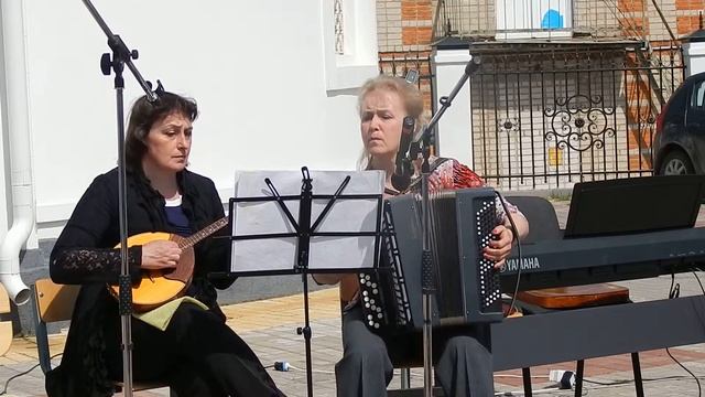 Белый цветок - Пасха 2016. Преподаватели и ученики Школы искусств.