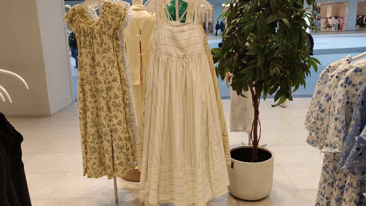 Летний гардероб для красавиц ZARINA море стиля в лёгких тканях