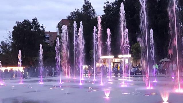 Светомузыкальный фонтан в Ижевске (сухой)