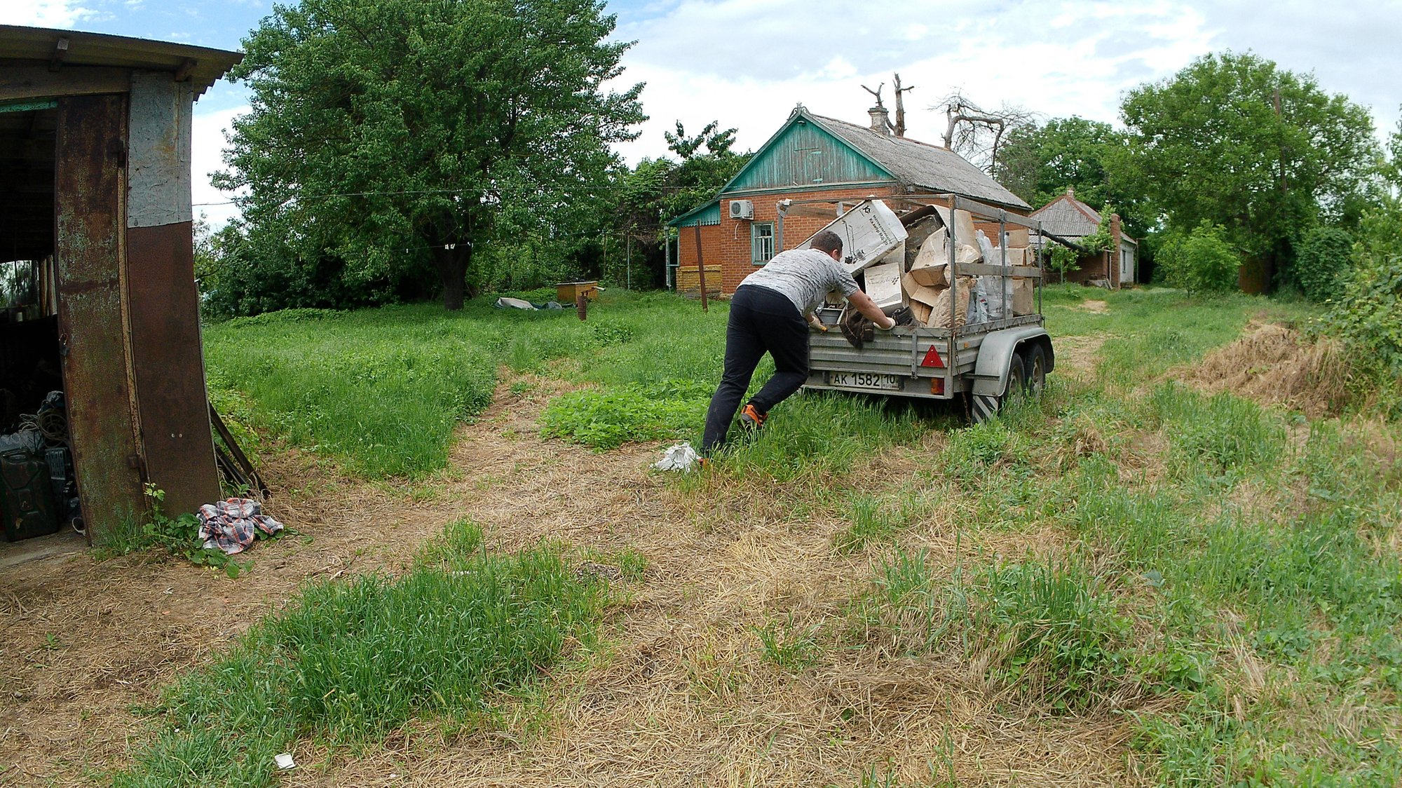 #4/Купили дом в Краснодарском крае/Съездили в Карелию/Вывозим мусор/Косим/Жгем/Убираем
