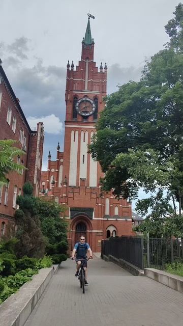 video_2025-06-28_01-47-54