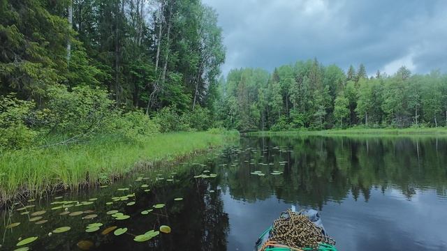 Сплав - река Андома ( нарезаю повороты )