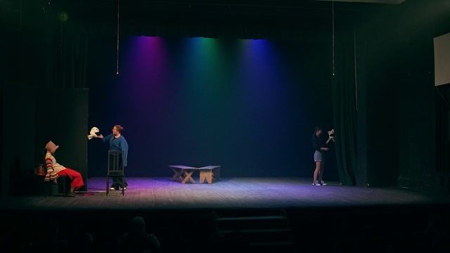 "Джельсомино в Стране лжецов", группа "Ёжики"