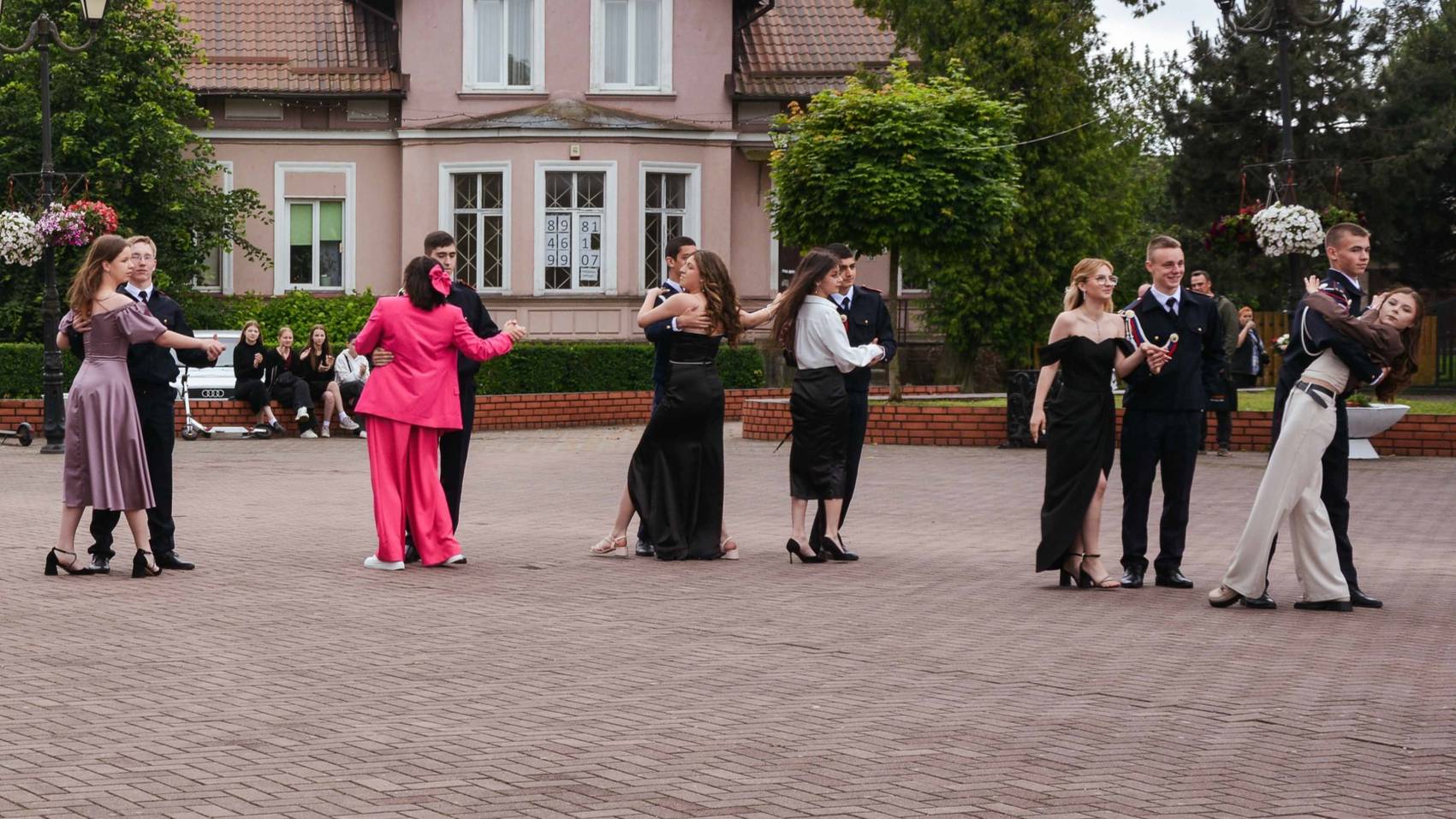 Вальс выпускников — 2025