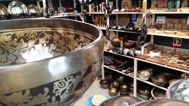 Кованая поющая чаша Mustang Luxury SVS ( 17см, нота: До# , 277Гц ) / Singing Bowl / shamanic.moscow