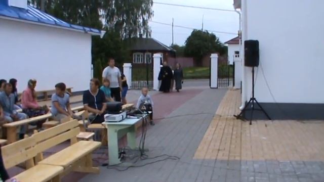 Молебен святым благоверным князю Петру и княгине Февронии. Продолжение.