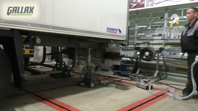 Комплект домкратов для вывешивания осей