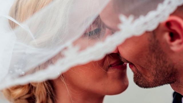 ЕЛЕНА КОРНЕЕВА (психофизиолог, поэт) - Вечная любовь