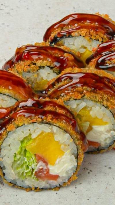 Темпура с форелью и манго