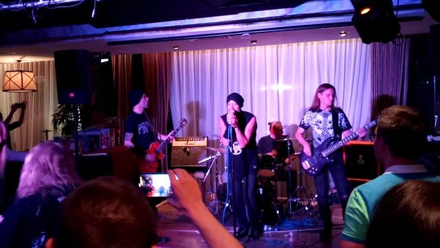 16-17 Crazy Train - PAranoid