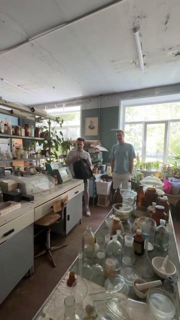 Продолжаем делиться материалами со съемок предстоящих роликов🙂