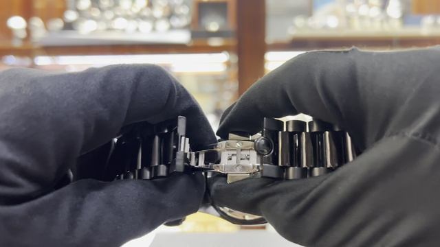 Часы наручные Roamer 220 837 45 85 50