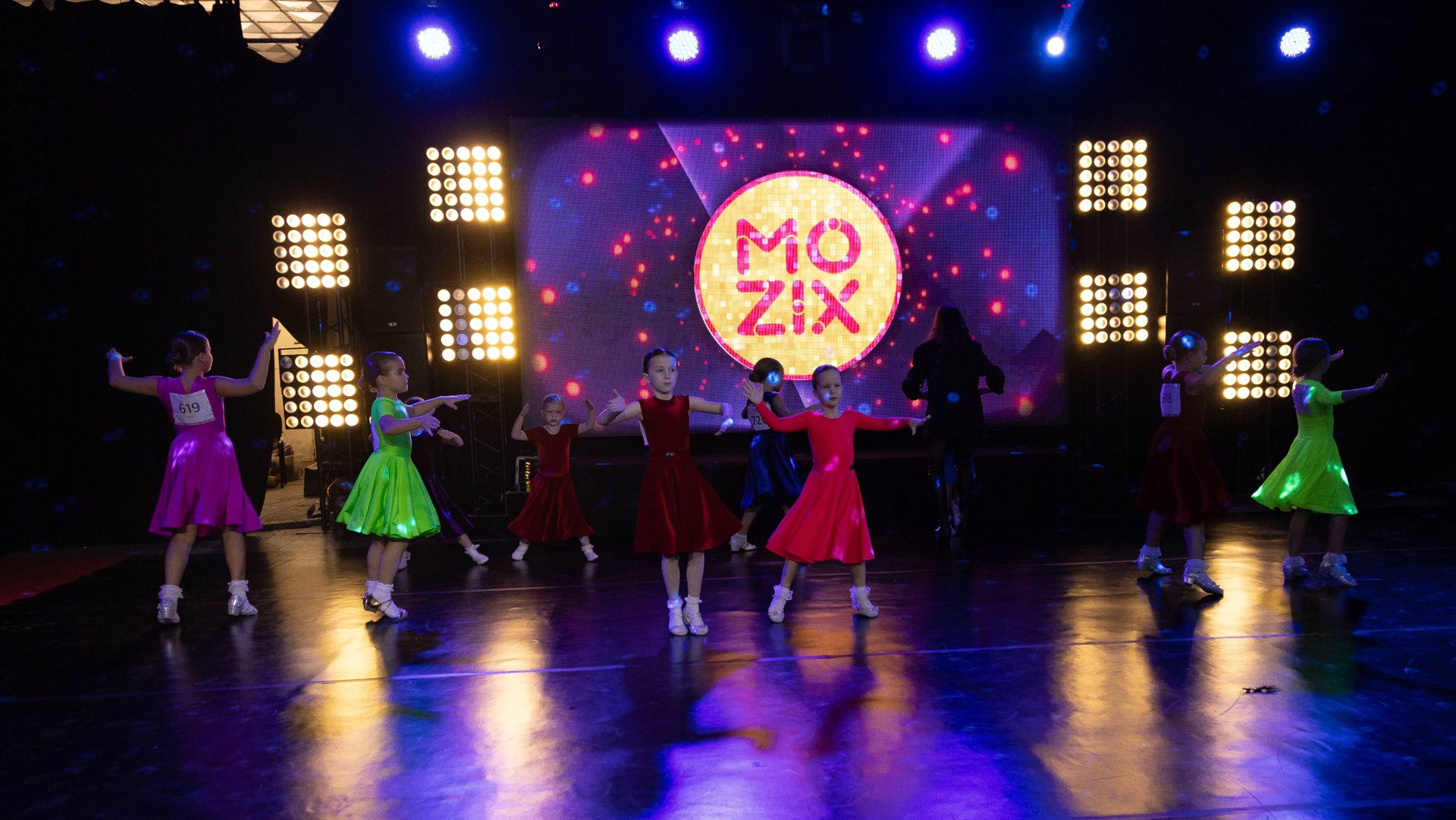 Танец Ча-ча-ча на конкурсе 1step