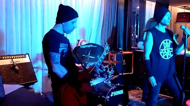 14-15  Sabbath_Inside__Трибьют_Black_Sabbath___Ozzy_Osbourne__-_Mr.Crowley_Paranoid