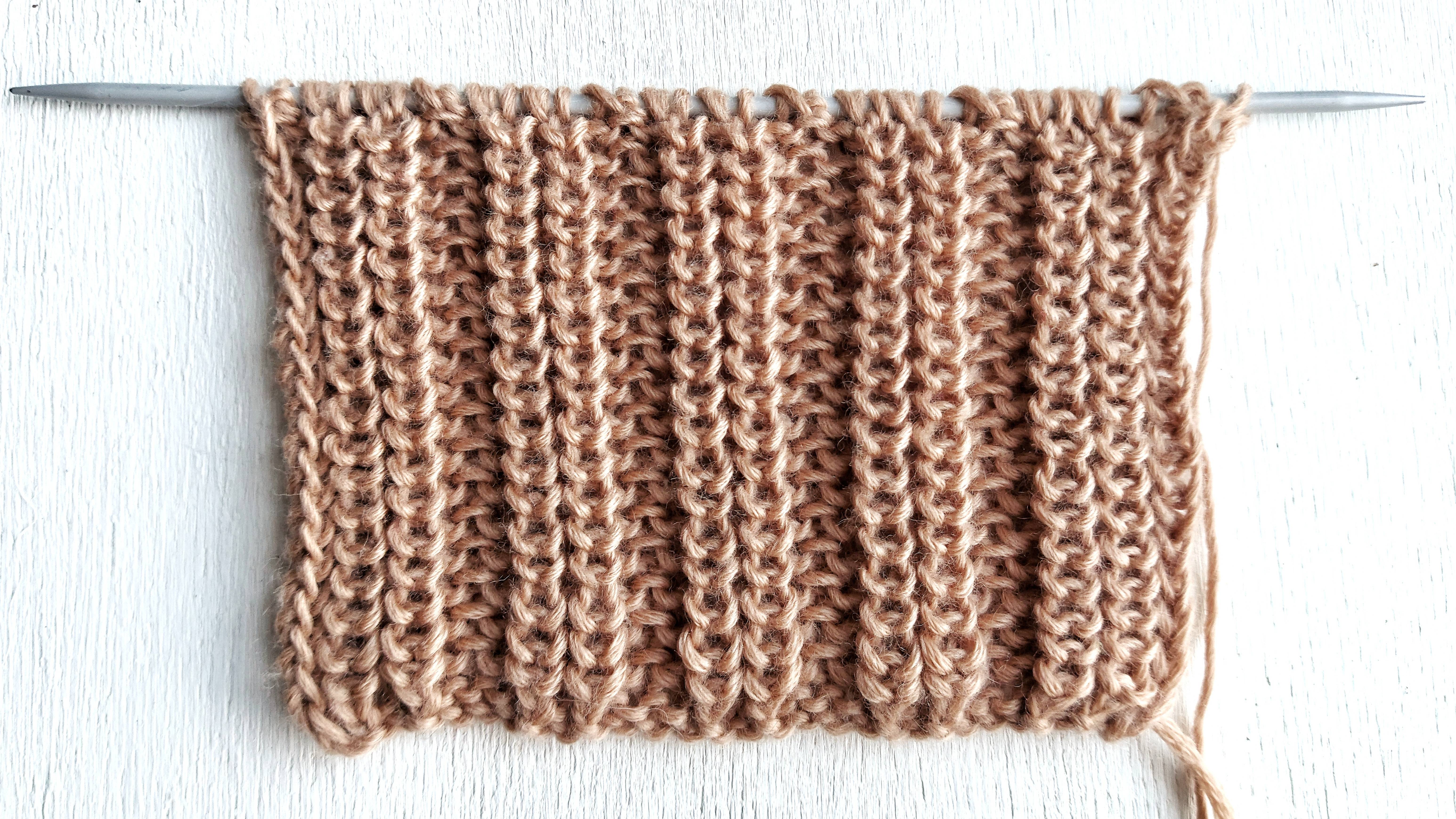 Красивая резинка спицами 🔥 Для вязания шапки, снуда, свитера  🔥