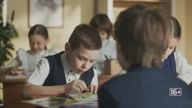 Открытка на 23 февраля. С праздником мужчины 🤝