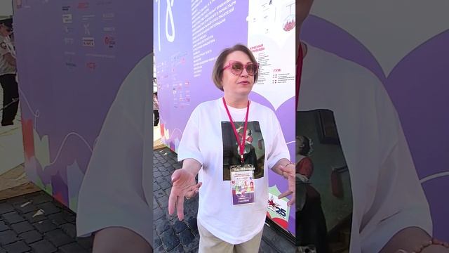 Интервью с Еленой Наливиной на Московской Международной книжной ярмарке