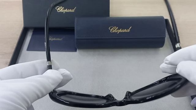 Солнцезащитные очки Chopard 149S 700 V1