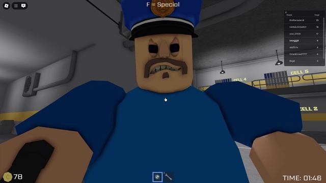 убегаю от бабушки на харде и от барри в роблокс!