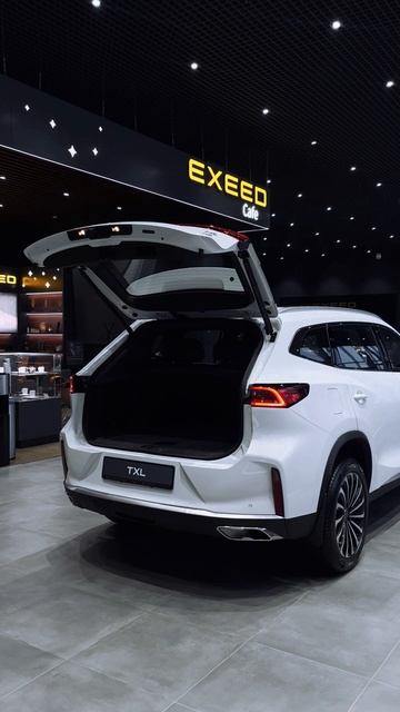 Exeed TXL White