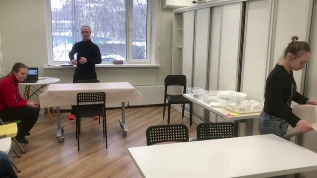 Учимся сервировать стол