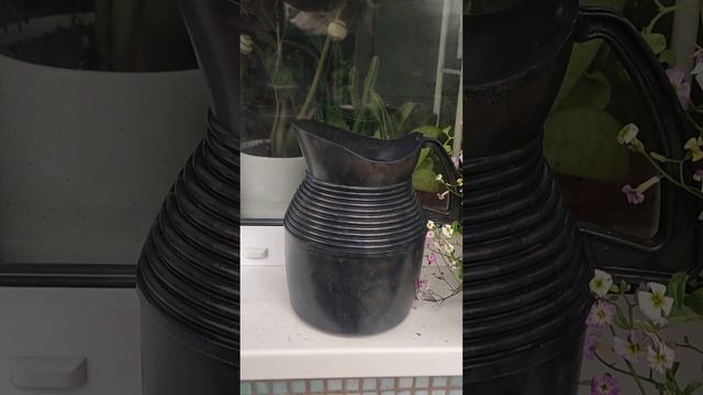 Перекрасила пластиковый кувшин для садового декора | Хобби DIY для дачи, июль 2025