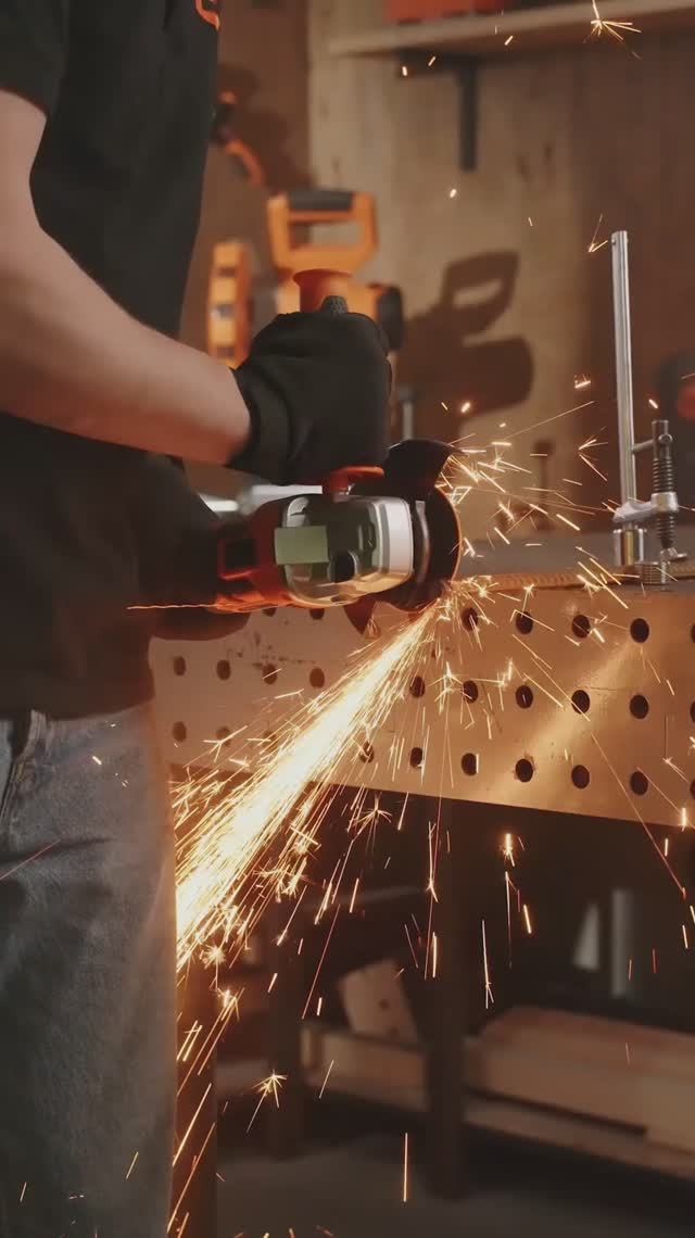 Сколько сделает резов новая аккумуляторная УШМ Вихрь АУШМ-125/20Li 🔥