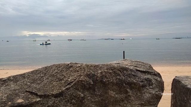 просто цвет заката - серый. бангсорей หาดบางเสร่ bang sarey beach