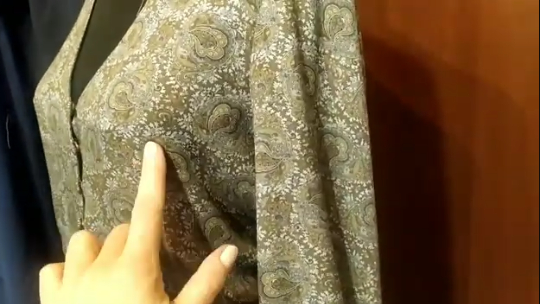 Исправление дефекта посадки одежды на спинке