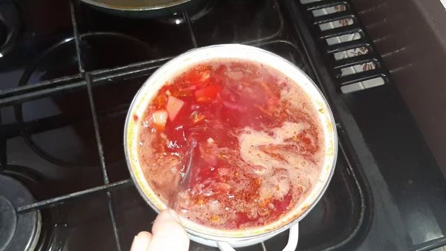 Петров пост. 1 июля. Постный борщ, морской коктейль с вермишелью