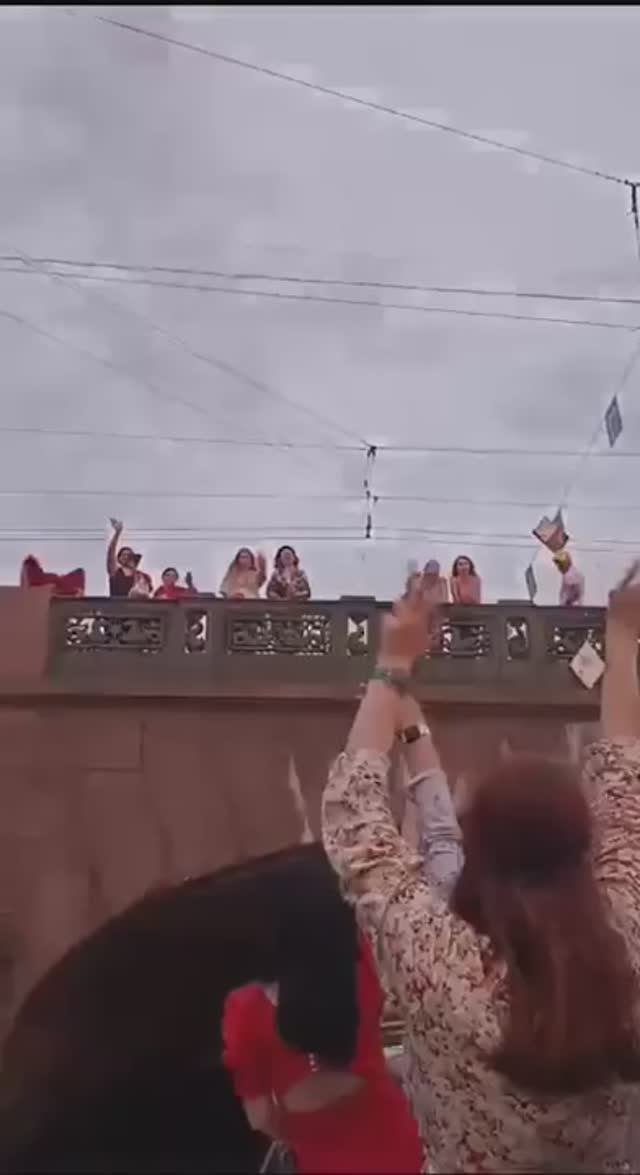 АНИЧКОВ МОСТ