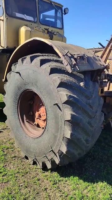 Про резину на Кировце