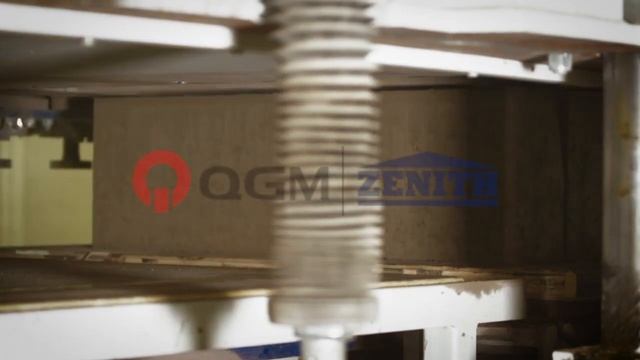 ZENITH 1500 стационарный однопаллетный вибропресс для изготовления дорожного бордюра