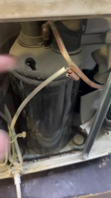 Ремонт осушителя воздуха Ballu в СПб | Отключается осушитель ошибка E3