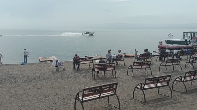 #БАЙКАЛ: ОПАСНЫЕ АТТРАКЦИОНЫ 1000050694.mp4