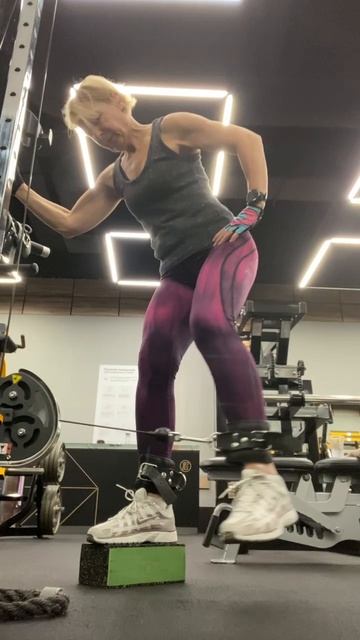 62года. Женская тренировка_в_режиме_статодинамики_