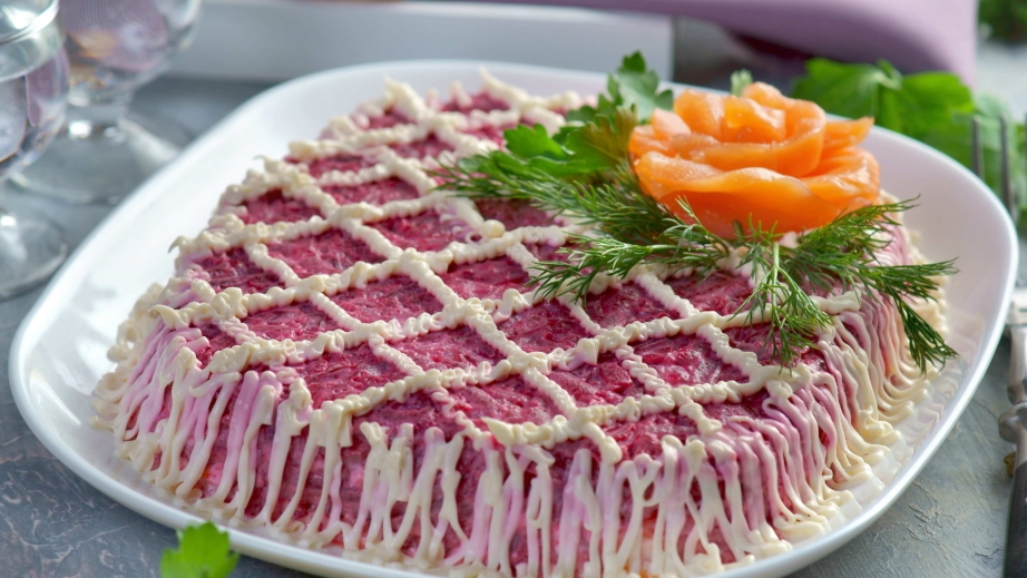 Этот салат ВАС точно УДИВИТ КРАСНАЯ РЫБА ПО ШУБОЙ Рецепт салата на праздник