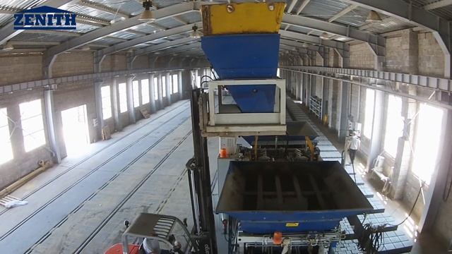 Автоматический вибропресс для тротуарной плитки/ Zenith 940