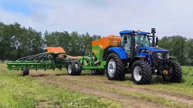 Большой демпоказ тракторов LOVOL!