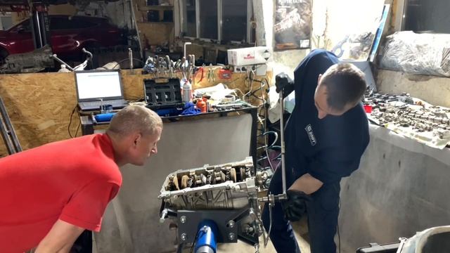 Ремонт двигателя BMW B46. Установка коленчатого вала.