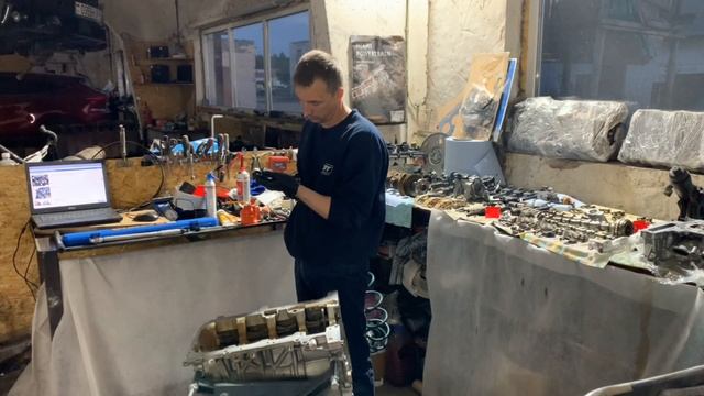 Ремонт двигателя BMW, B46.Подготовка к установке коленчатого вала. И как стать мастером по ремонту)